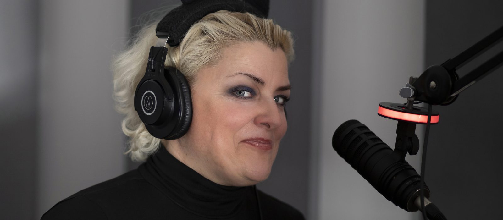 Pál Feri atya és Novák Péter kapta a Magyar Fiatalokért díjat - Manna FM